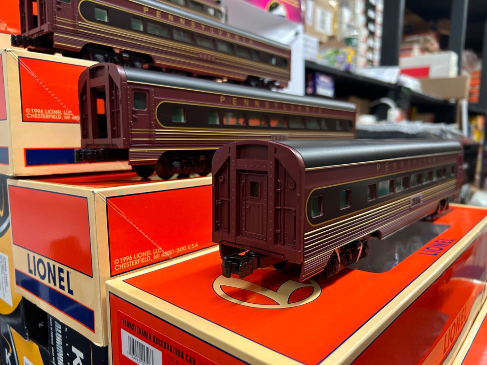 Lionel Aluminum Pennsylvania Fleet Of Modernism 15” 6-Car Passenger Set ...