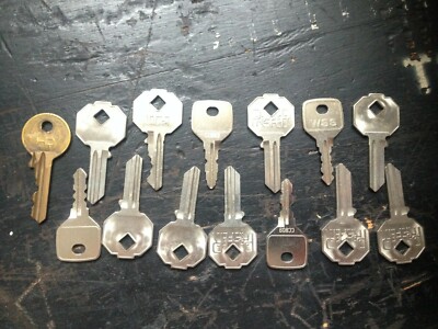 14 DECORATIVE LOCKER KEYS , IDEAL CRAFT USE, STEAM PUNK ,METAL ART ...