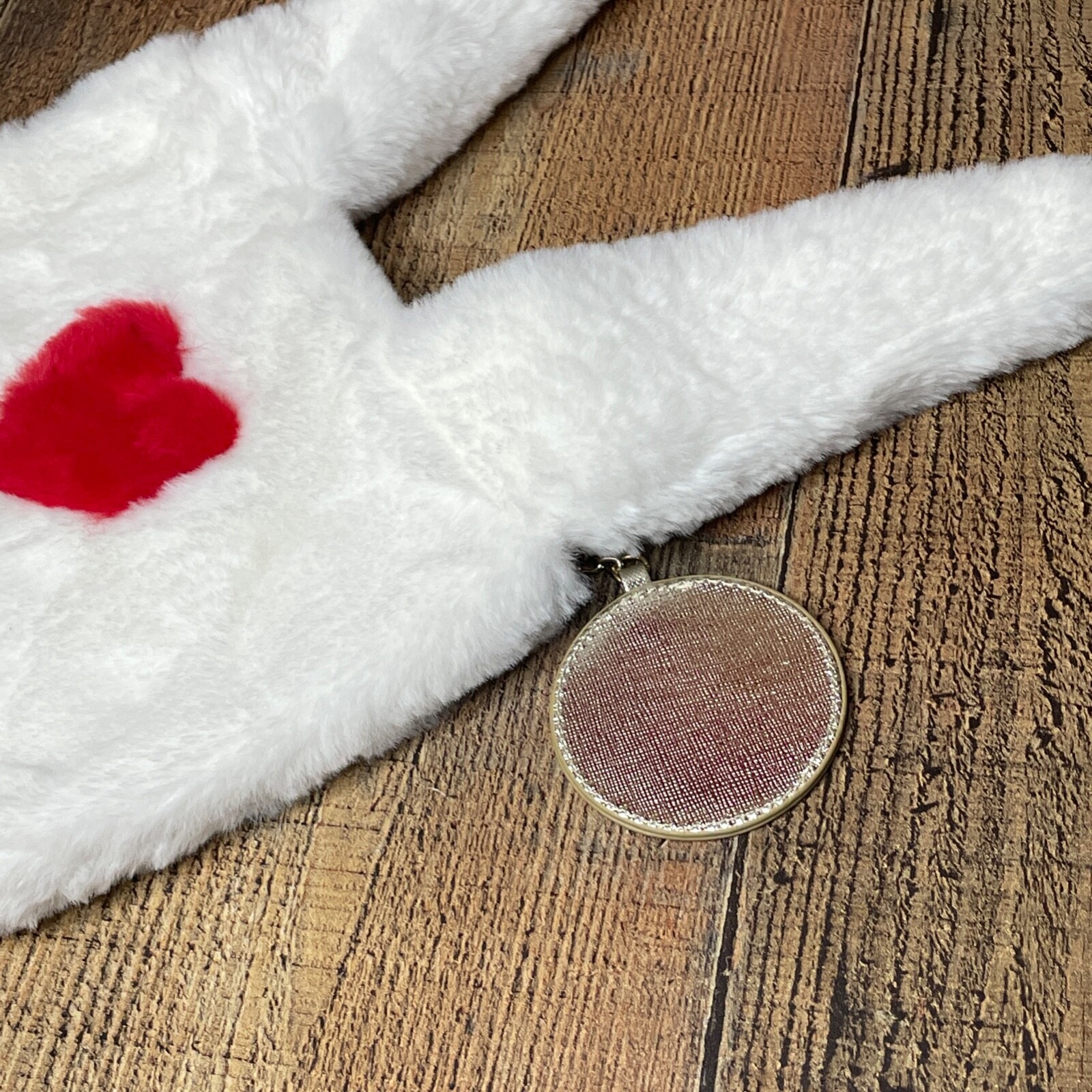 Disney Alice in Wonderland White Rabbit Purse Envelope Style Pouch ...