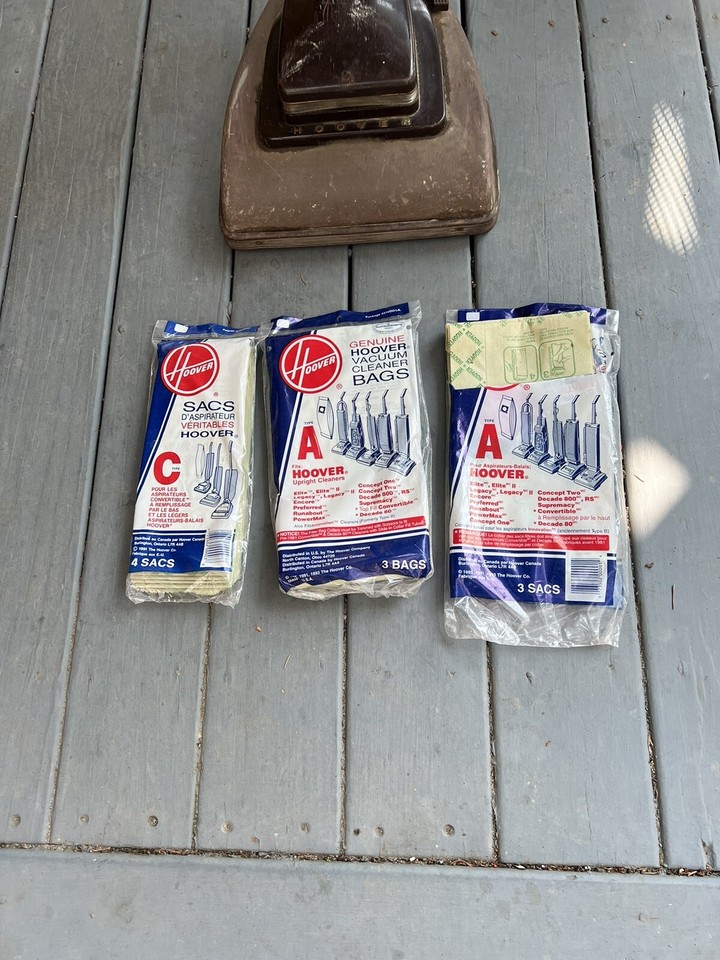 Hoover Upright Vacuum Cleaner Model 61 1950s extra bags included Yes ...