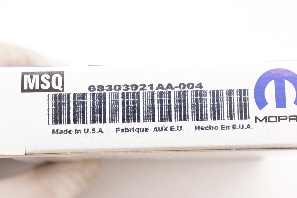 New OEM Genuine Dodge Spark Plugs Set 2000-2003 Durango 68303921AA ...