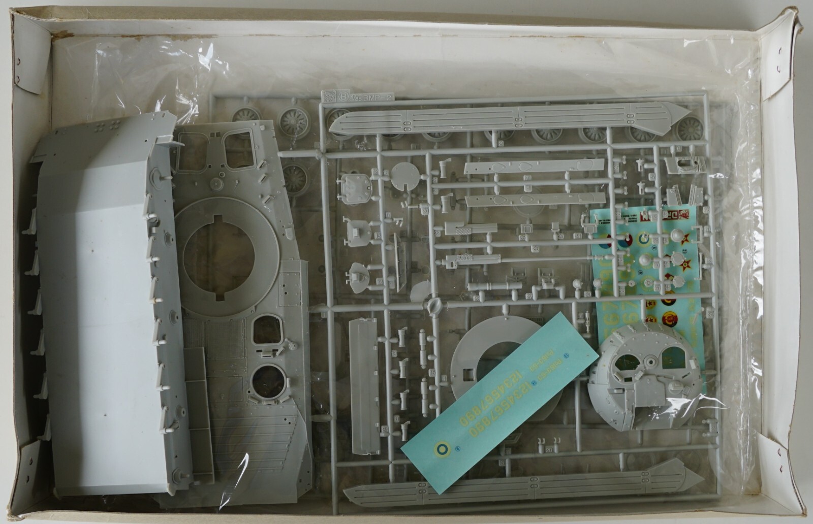 Dragon 3504 1/35 Soviet BMP-2 | eBay Australia