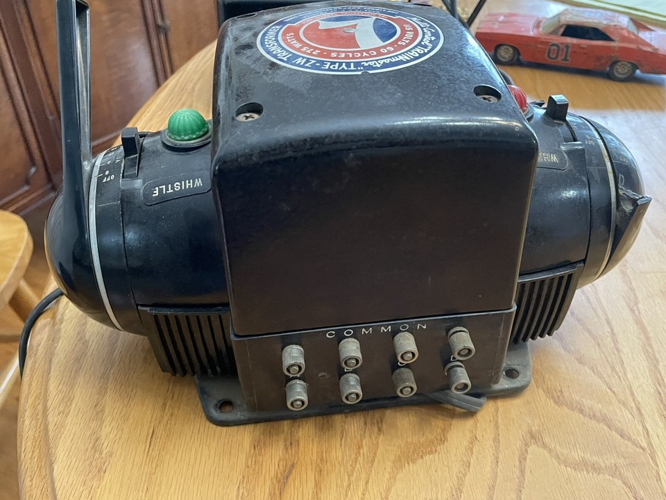 Lionel Multi Control Trainmaster Type ZW 275 Watt Transformer Electric ...