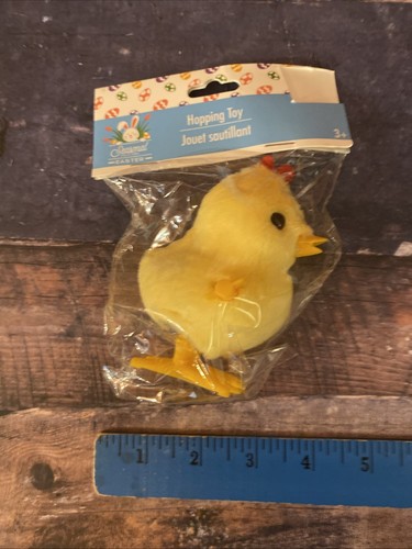 Plush Wind-Up Hopping Easter 4 Inch Yellow Chick Stuffed Toy - 9 ...