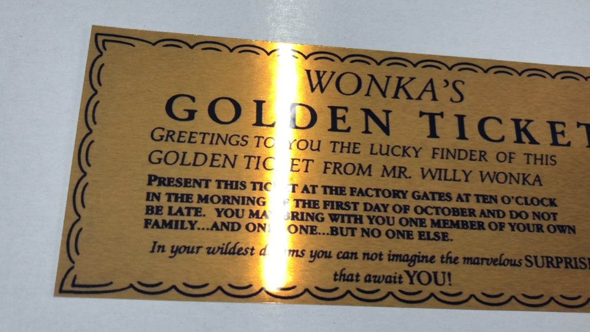 Plantilla De Boleto Dorado De Wonka