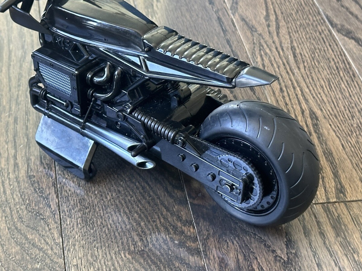 Batman Bike Batman Starts Filming In Glasgow