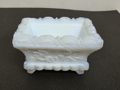 Rare Neal CT-1 Boston And Sandwich Opalescent Chariot Open Salt Cellar ...