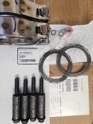 GENUINE OEM VOLVO D13 EGR valve installation kit. EGR VALVE NOT INCLUDE ...