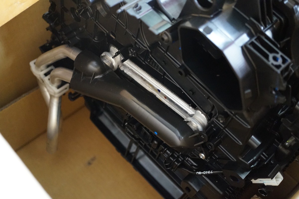 GENUINE TOYOTA HILUX REVO part number 87050-0KD40 RADIATOR ASSY, AIR ...