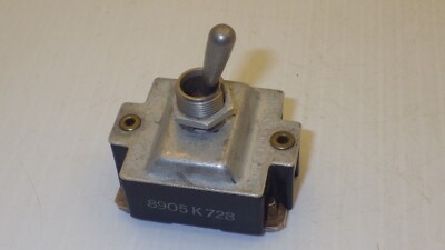 Toggle - Aircraft Switch