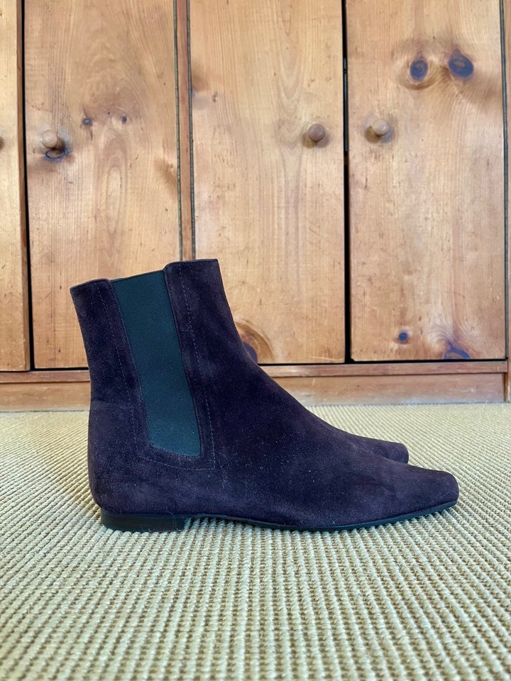Vintage Manolo Blahnik Flat Brown Suede Chelsea Boots 40 | eBay