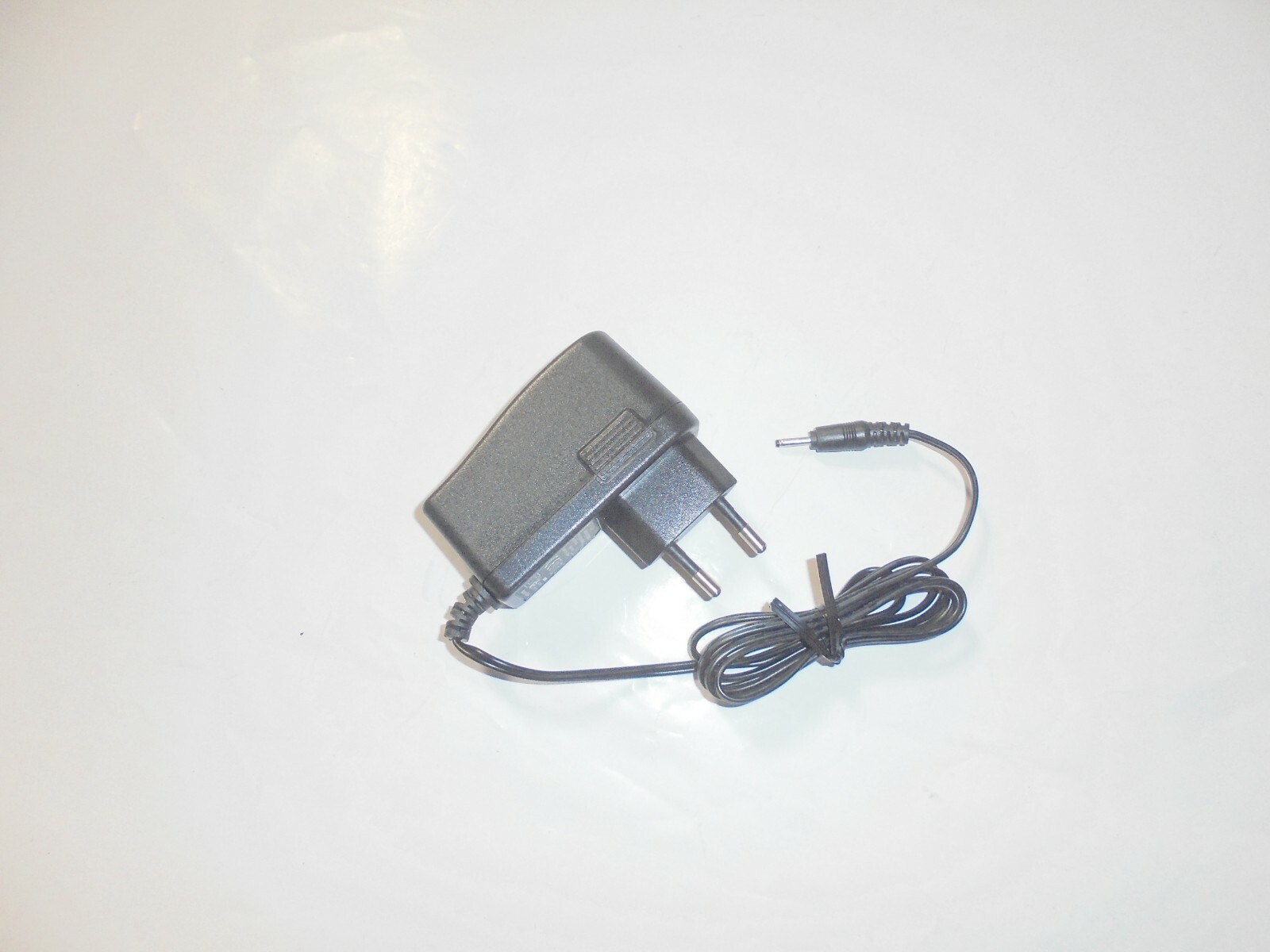 Charger original flypower ps12h050k2000ed 5v 2a 2.5mm/0.7mm 25.G53N5 ...