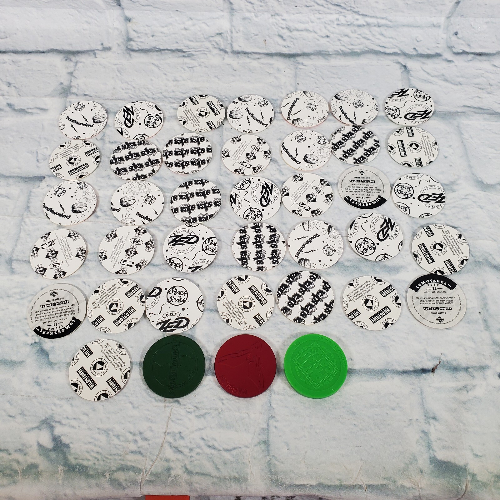 Lot Of 39 Pogs POG Caps & Slammers Zed Doodlewonkers Michael Jordan ...