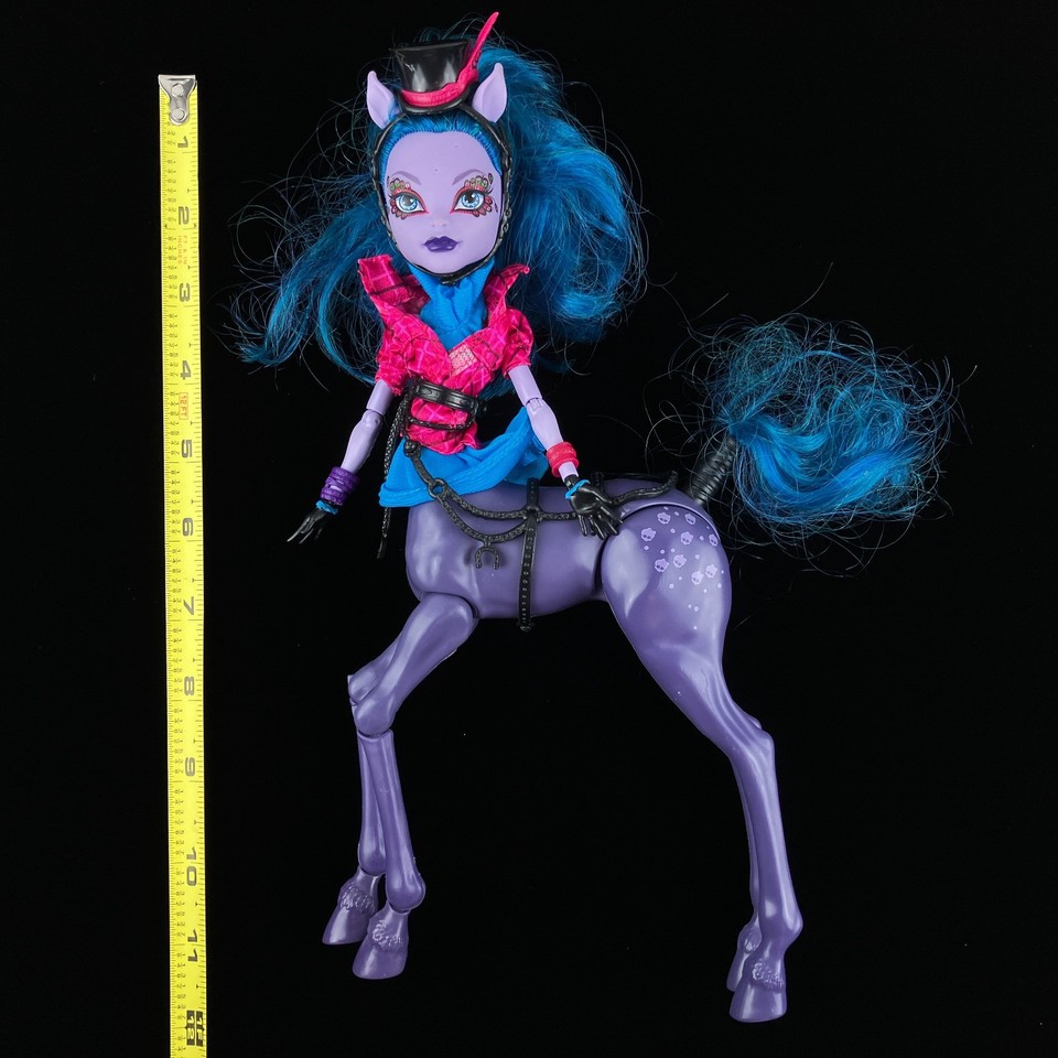 2013 Mattel Monster High Freaky Fusion Hybrids Avea Trotter Horse ...