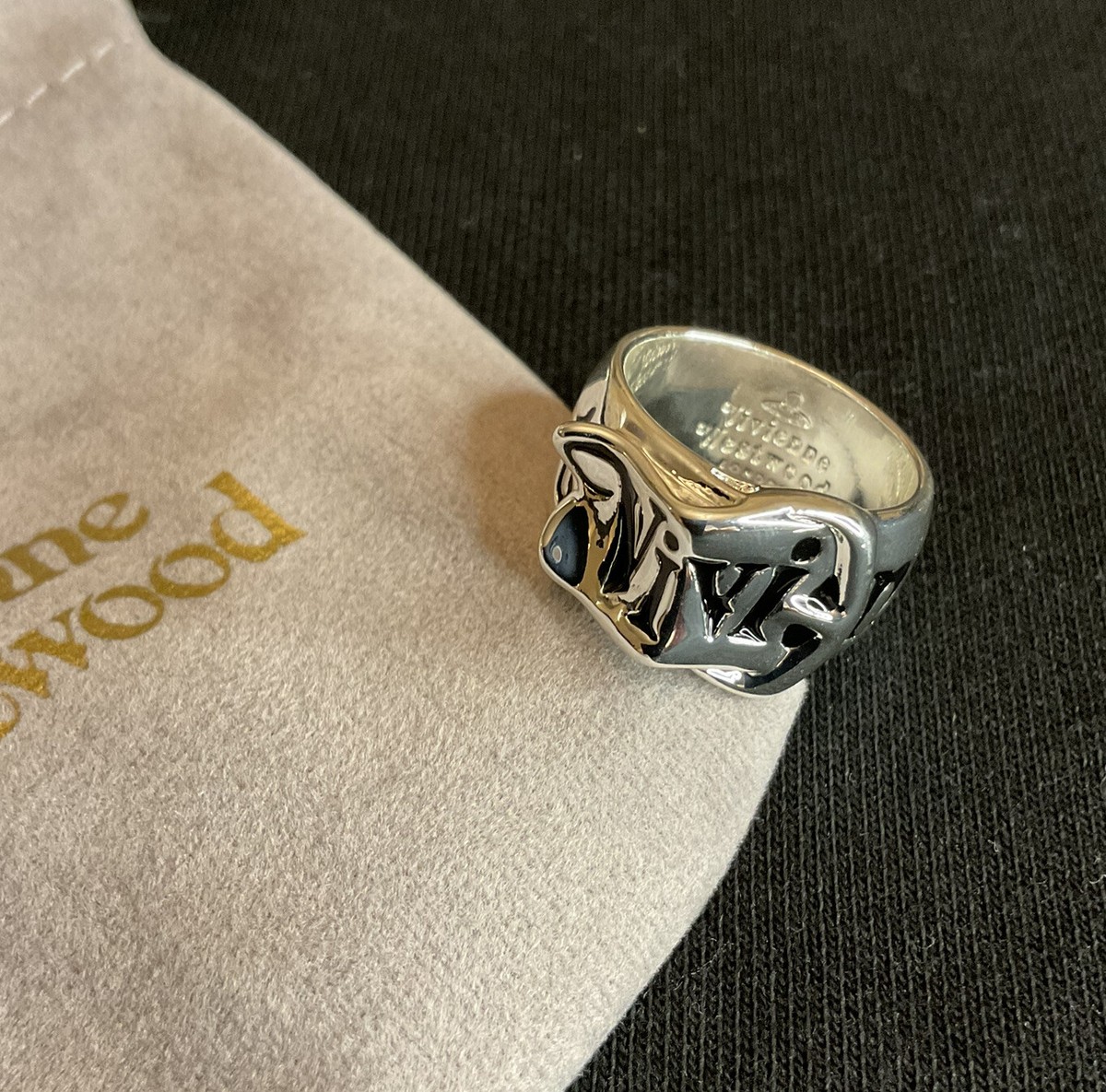 Vivienne Westwood Nana Belt Thick Logo Ring silver tone Vivienne Westwood Nana Belt Thick Logo Ring silver tone