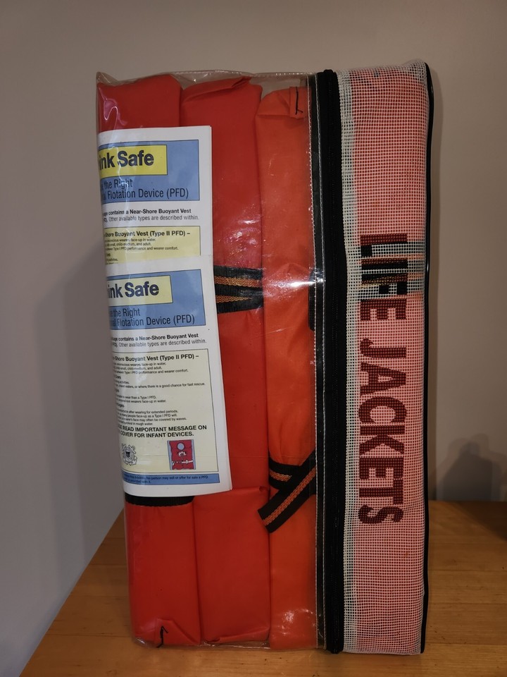 Think Safe Near Shore Personal Life Vest Adult Universal Buoyant ...
