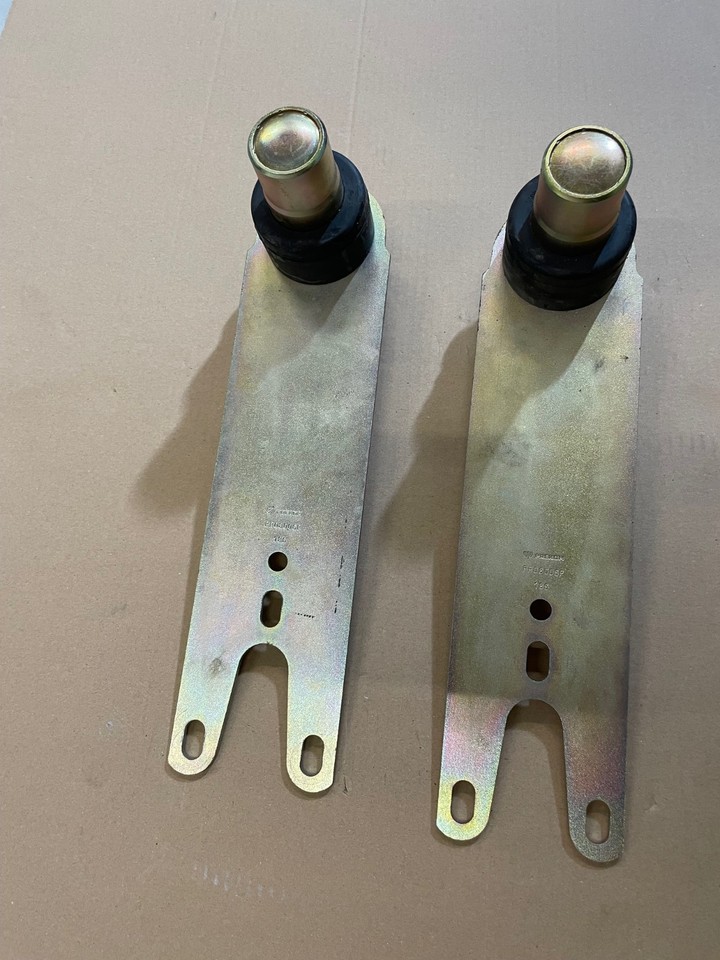 Beautiful new set of rear axle spring plates for Porsche 911/rear axle ...