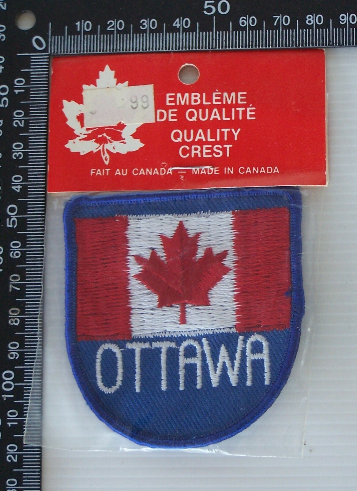 VINTAGE CANADA OTTAWA EMBROIDERED SOUVENIR PATCH WOVEN CLOTH SEW-ON ...