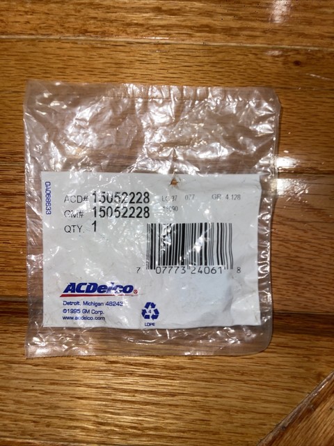 Trans Oil Cooler Line Clip ACDELCO GM Original Equipment 15052228 for ...