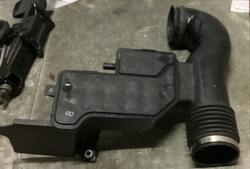 06-07 LEXUS GS430 AIR INTAKE FILTER HOSE DUST TUBE PIPE RESONATOR | eBay