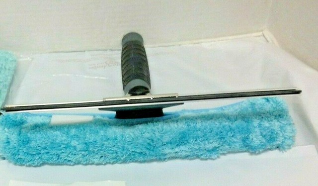 Frontgate Interchangeable Squeegee & Window Washer Head Cleaning Kit ...