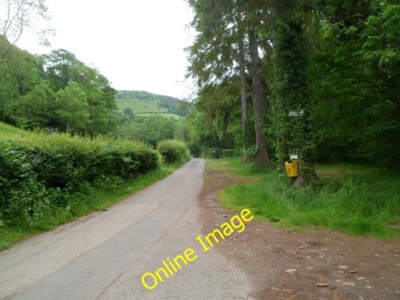 Photo 6x4 No parking, tractor turning in Cusop Dingle Hay-on-Wye/Y ...