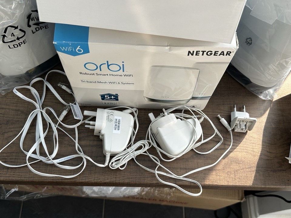 Netgear Orbi AX4200 Tri-band Mesh Wi-Fi 6 System (RBK752) Set of 2 ...