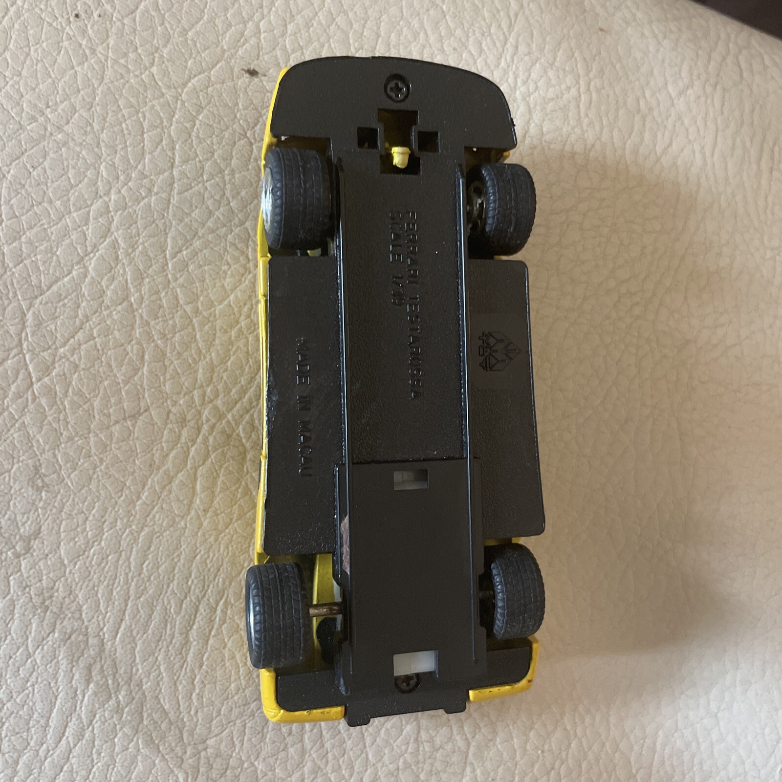 Ferrari Testarossa Die Cast MC Toy Car 1/39 | eBay