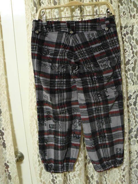 +STRADIVARIUS WOMEN SIZE 38 (31x21.5) PLAID CAPRIS-MID RISE-ELASTIC CUFFS-EUC | eBay