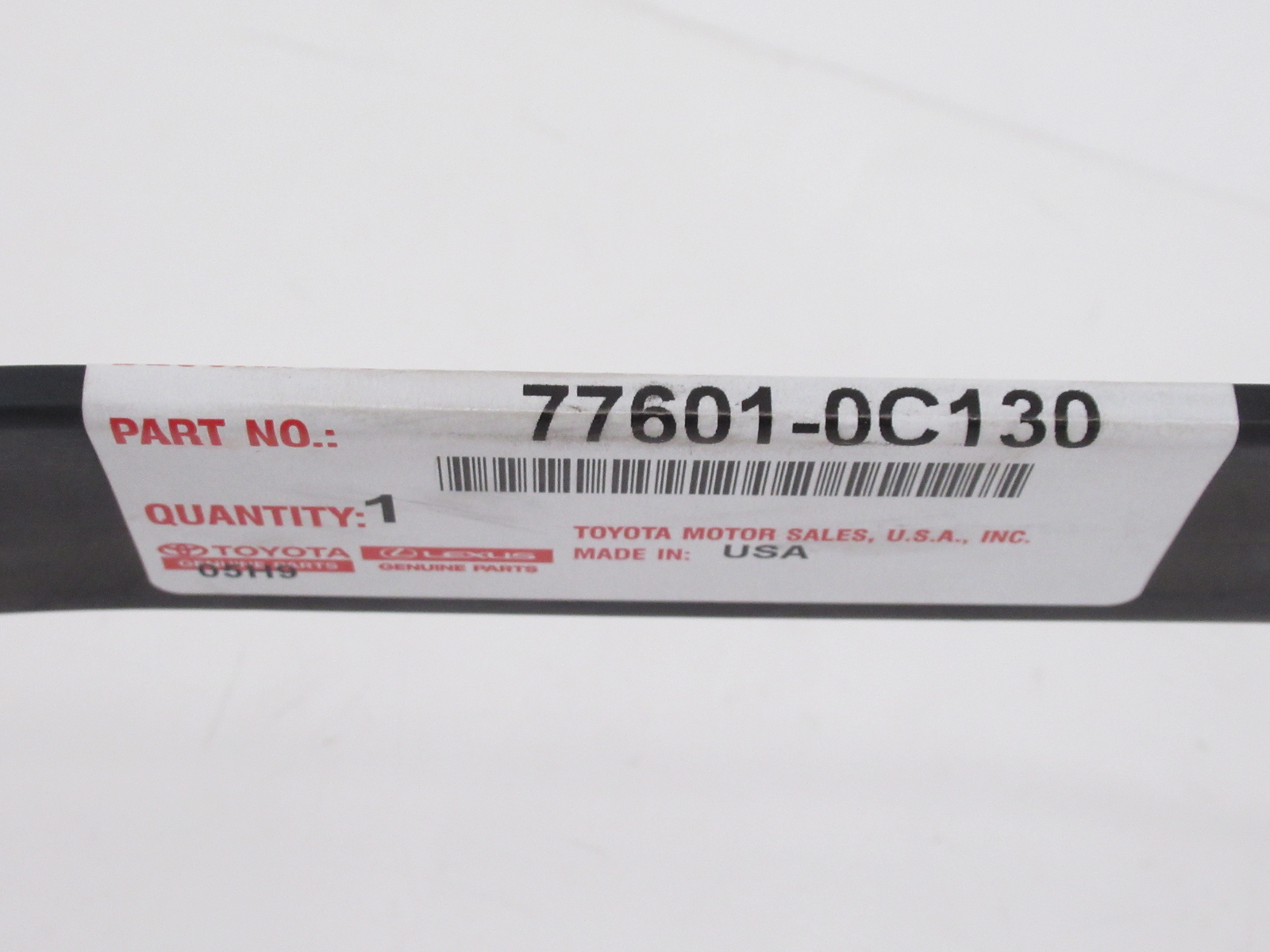 Genuine OEM Toyota 77601-0C130 Front Fuel Tank Strap (26 Gal) | eBay