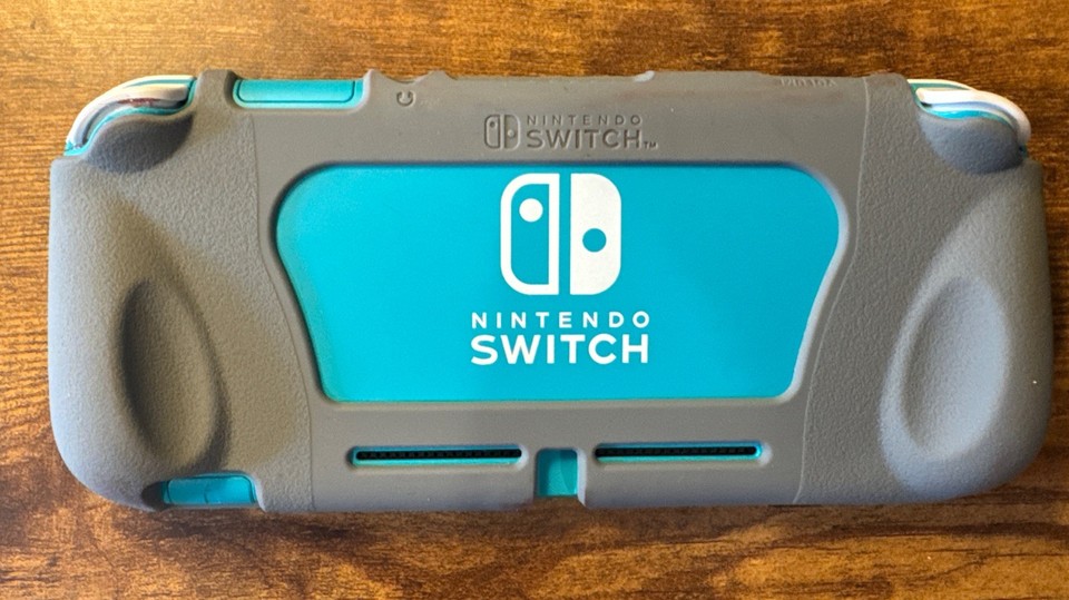 Nintendo Switch Lite Turquoise Teal 32GB Console Bundle W/ Animal ...