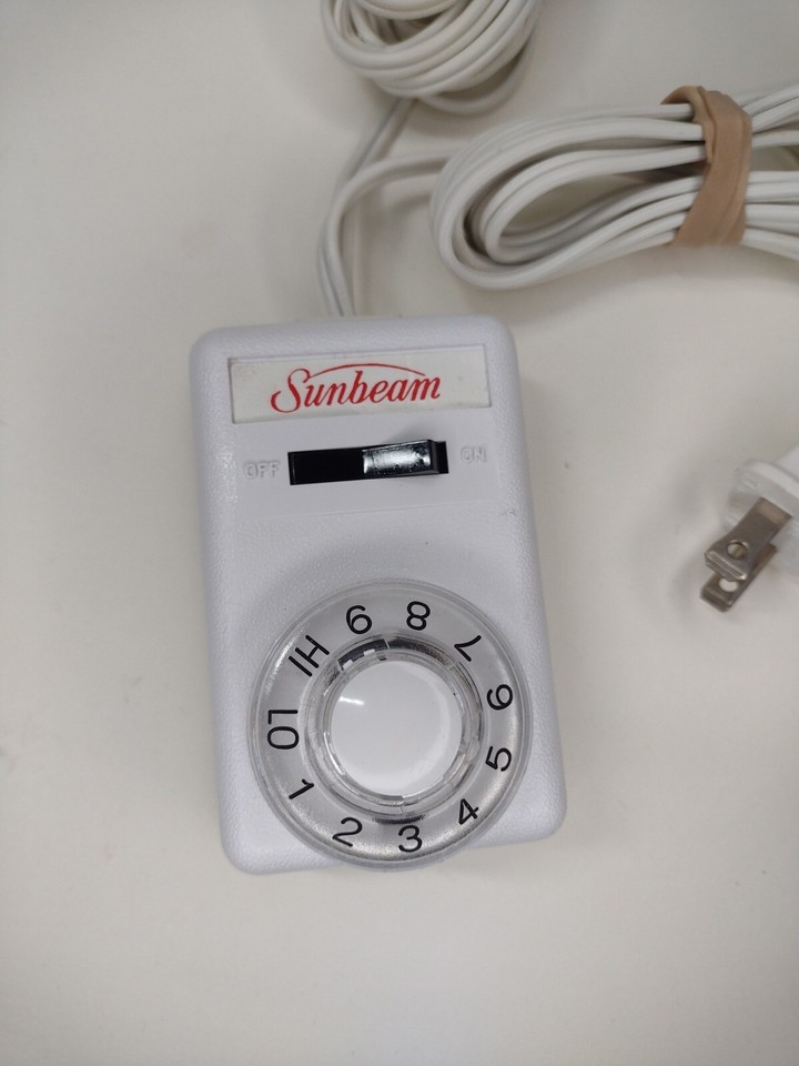 Sunbeam 613A Electric Blanket Controller 2 Prong Cord Style 52 E23623 ...