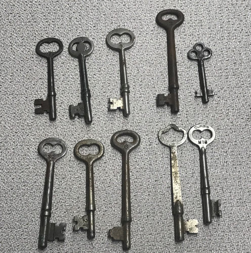 Lot 10 Antique Skeleton Keys - All Numbered - S2, 27, 3, 6, 62, 1, 2 ...