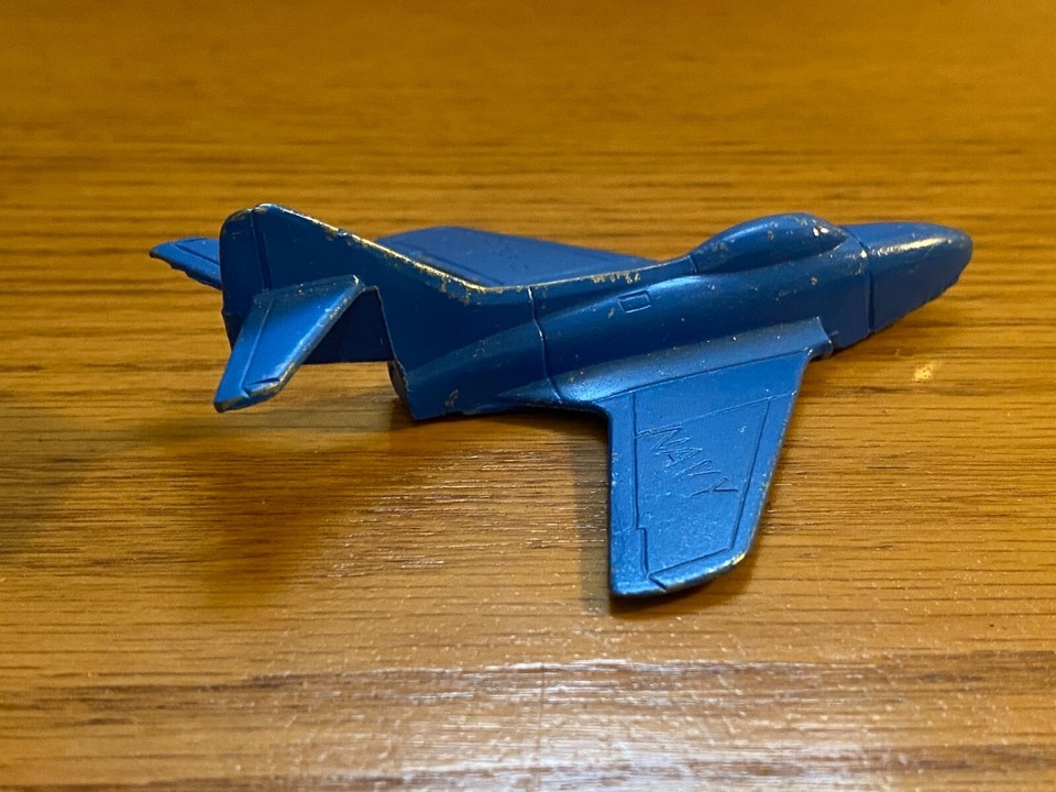 Midgetoy Diecast Toy Jet Airplane Vintage Aviation Toy Midge Toy ax-31 ...