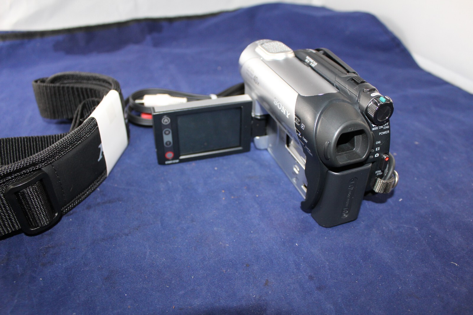 Sony DCR-DVD108 Handycam (Mini DVD) | eBay
