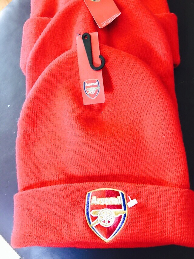 Arsenal FC winter Knitted Hat ,brand new &official licence | eBay
