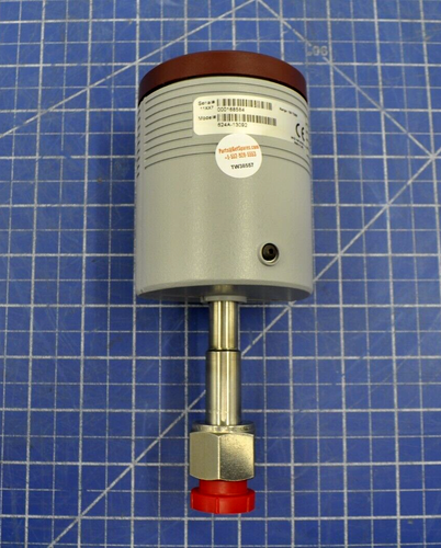 1350-01110 / BARATRON CAPACITANCE MANOMETER 624A-13092 100 TORR / MKS ...