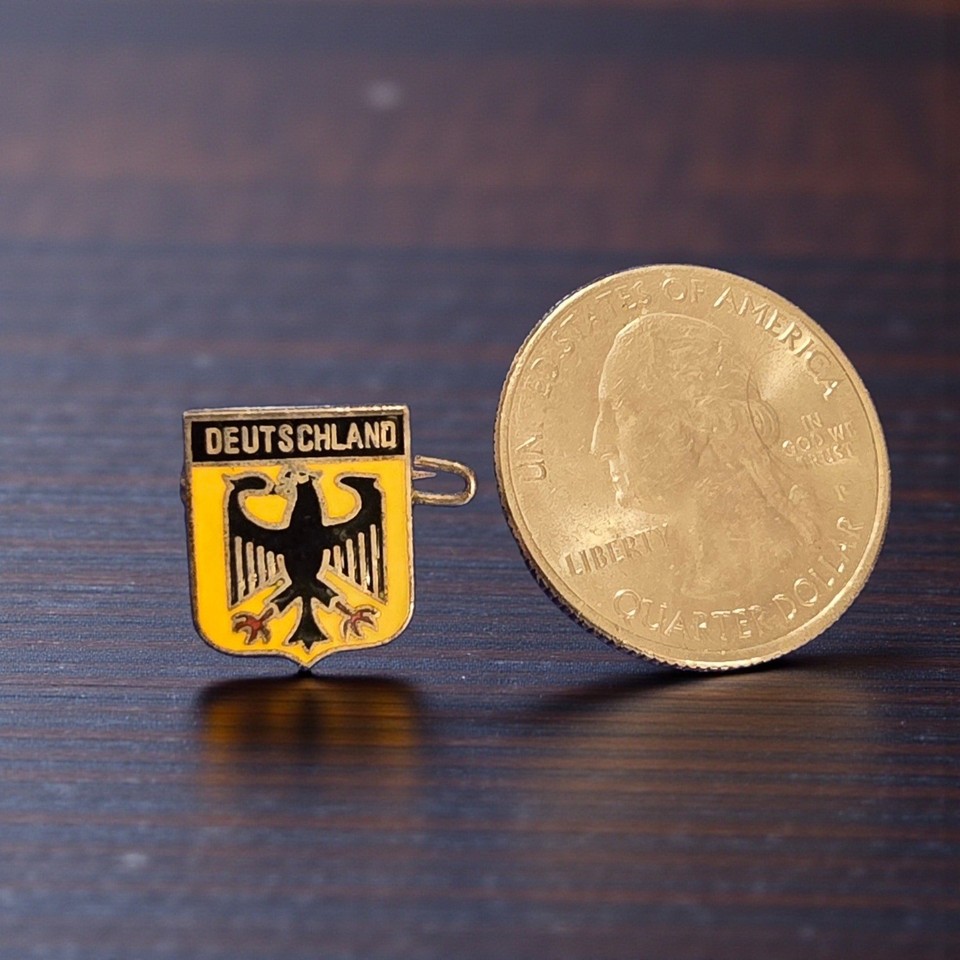 Vintage Deutschland Pin Badge German Eagle Design | eBay