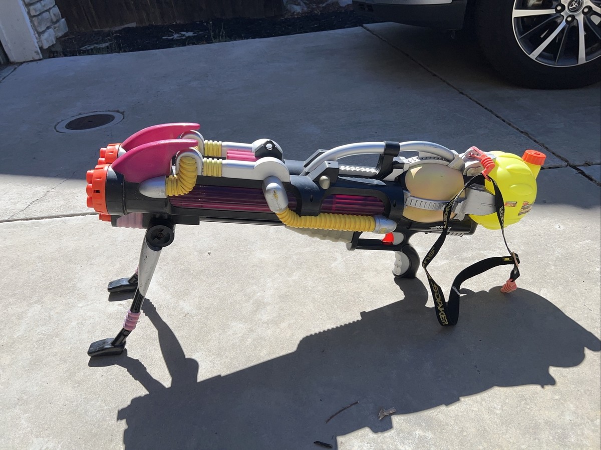 Super Soaker Water Gun Monster