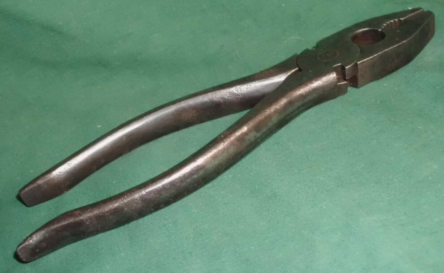 Vintage PEXTO TOOL 70-7 1/4" USA LINESMAN'S Pliers Wrench | eBay