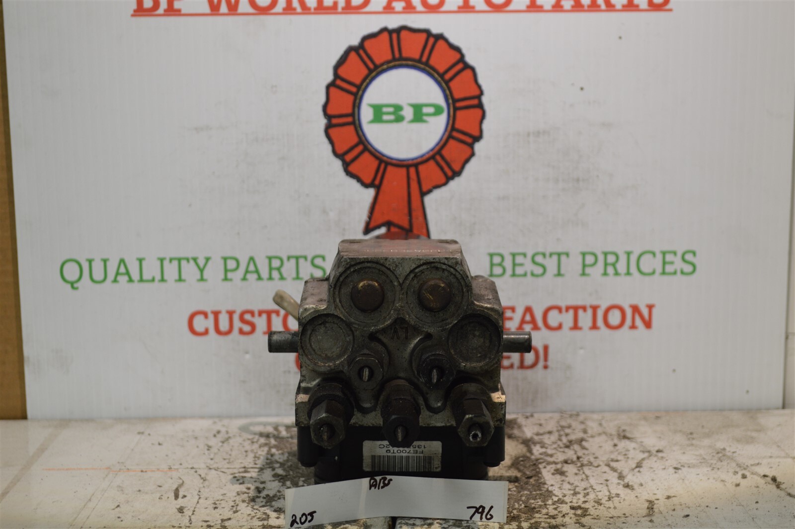 2003-06 Ford Van E250 E350 ABS Brake Pump Control 2C242C346BC Module ...