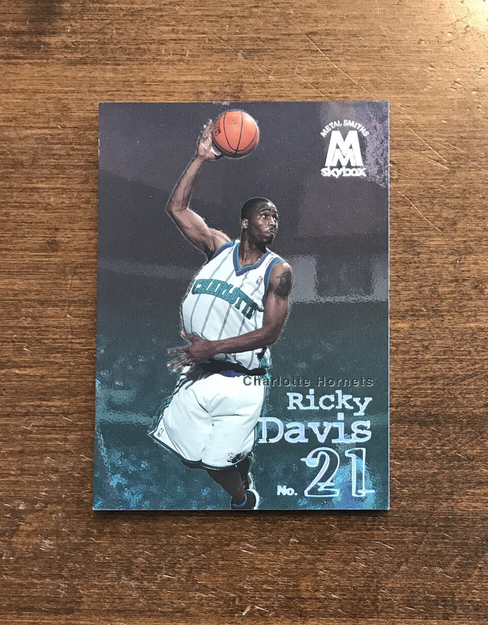 1998-99 Skybox Molten Metal - Metal Smiths Ricky Davis #98 (RC) for ...