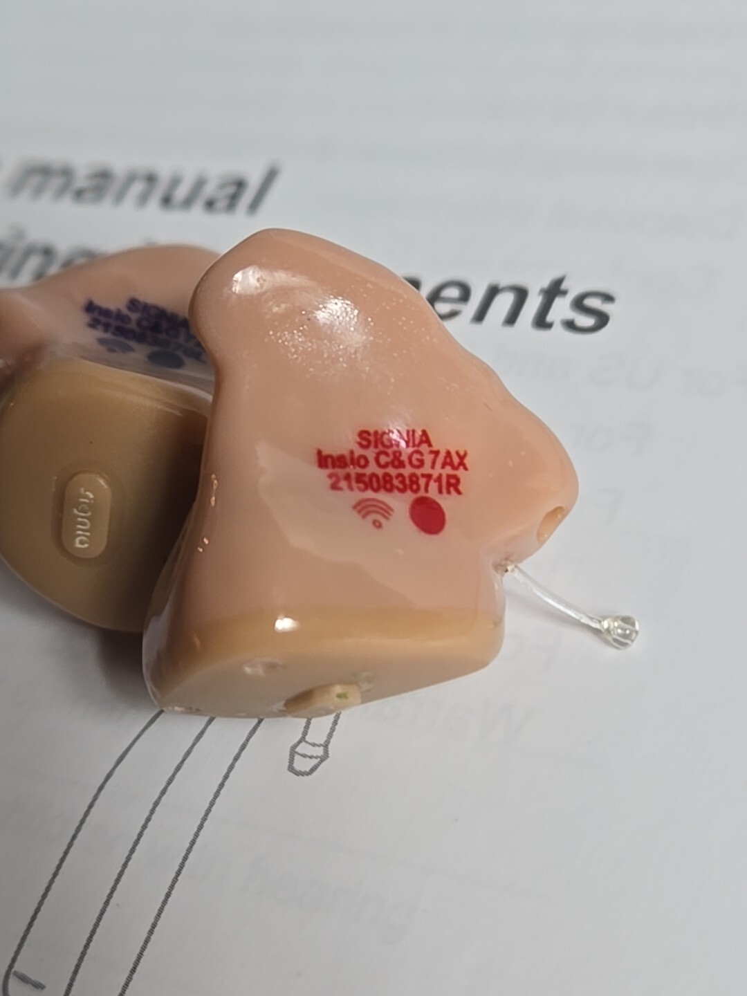 Pair of Signia Insio 7AX Charge & Go C&G AX ITE/HS/ITE Hearing Aids ...