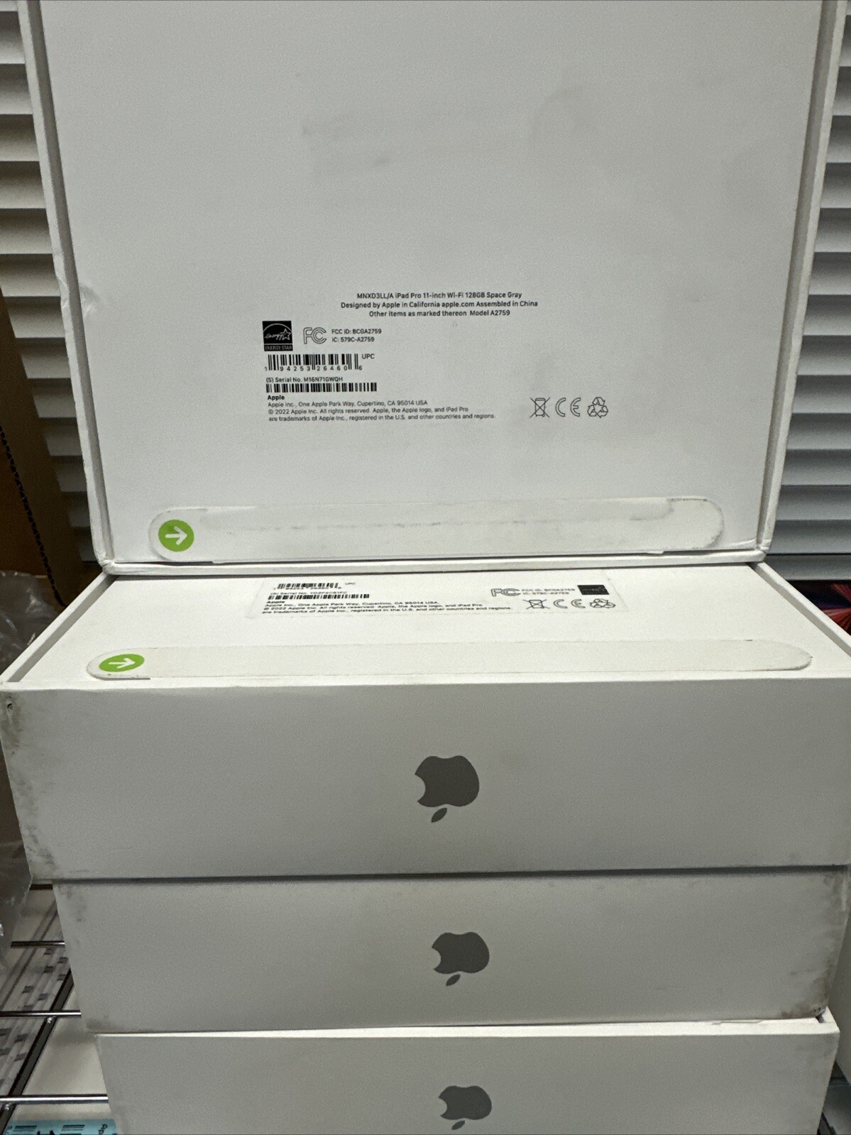 Apple iPad Pro 4th Gen. 128GB, Wi-Fi, 11in - Space Gray model MNXD3LL/A ...