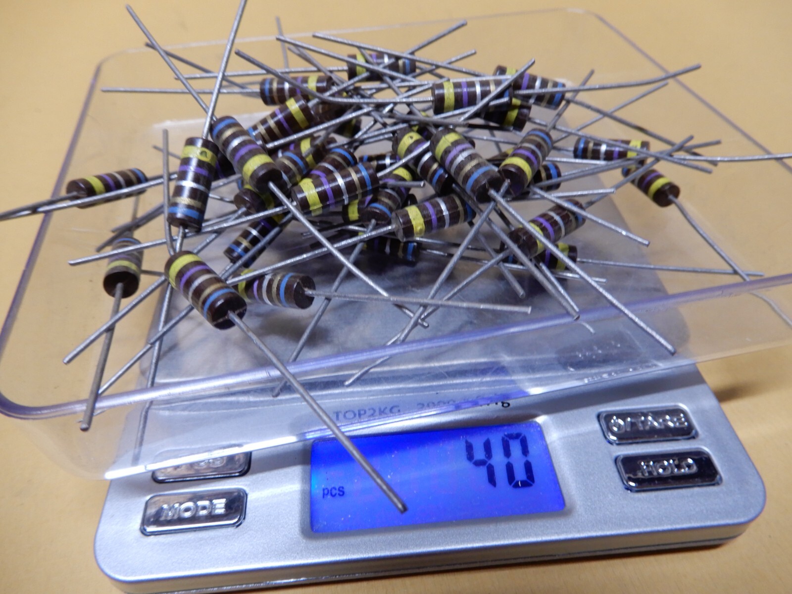 Vintage Carbon Comp Resistors 0.47Ω 1W 5% Qty 40 NOS Allen-Bradley IRC ...