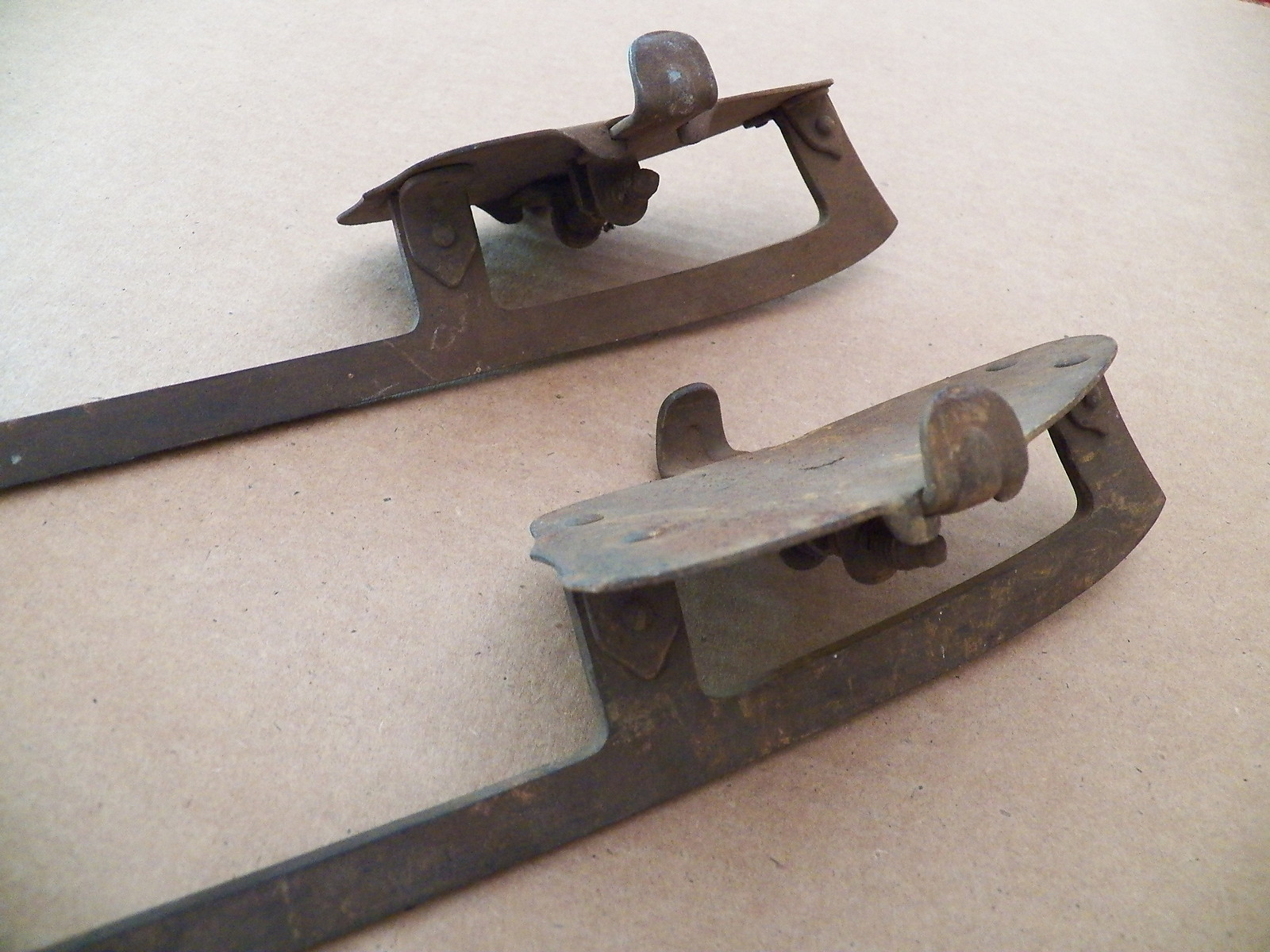 Vintage Antique Metal Ice Skates Primitive Rustic Old | eBay