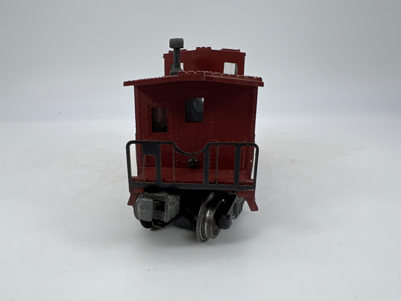 Lionel #6357 O Gauge Maroon Lighted Caboose Fair Cond. Tested/Works w ...