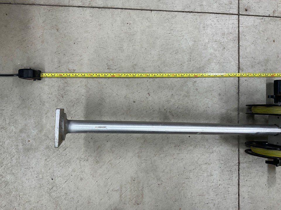 Big Jon Dual Reel Trolling Mast - 54 inches with mounting plate - good ...