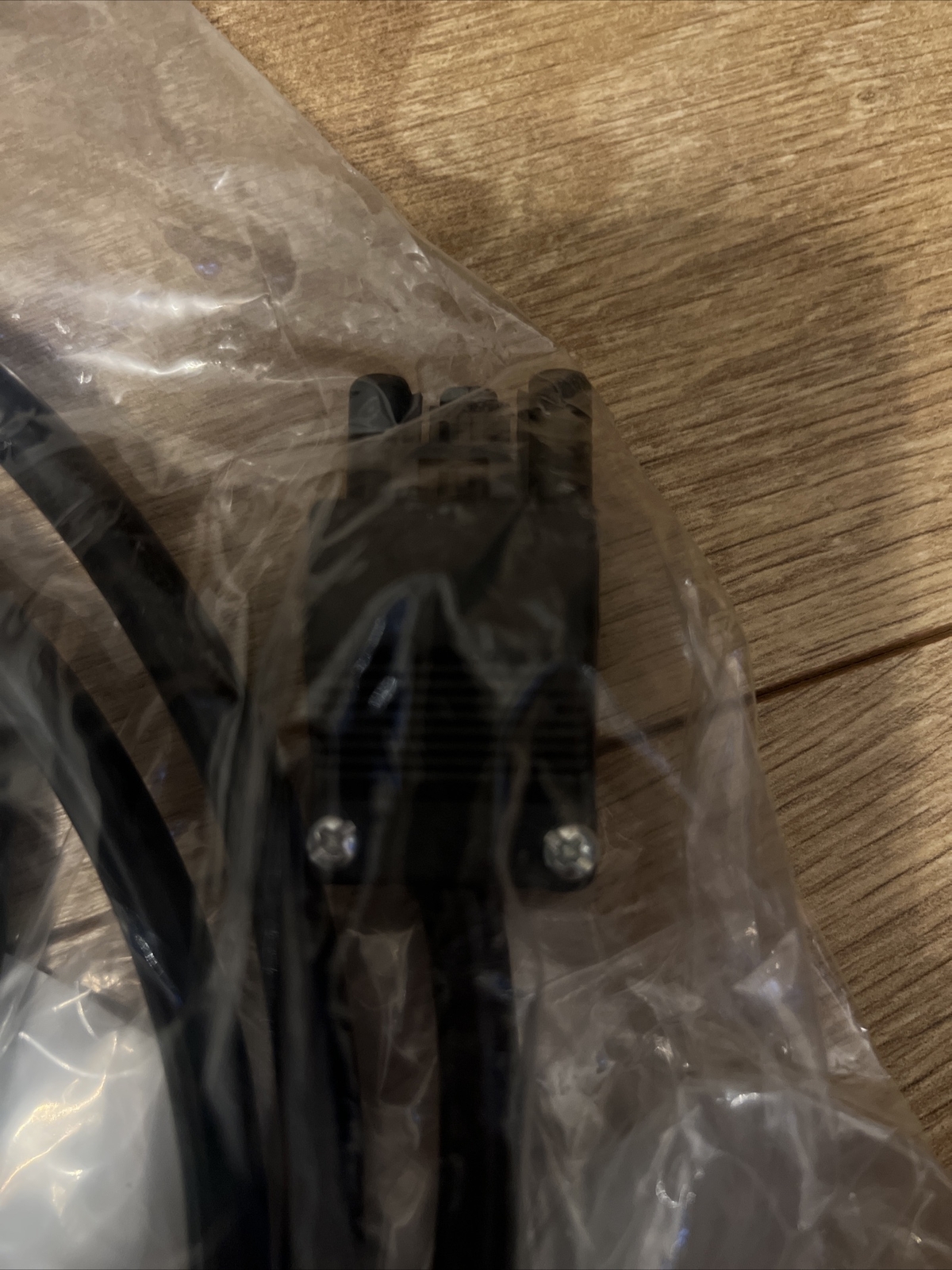 Legrand Electrak IAB620B 2.0M 16Amp Male Intersoc to Female GST *FREE ...