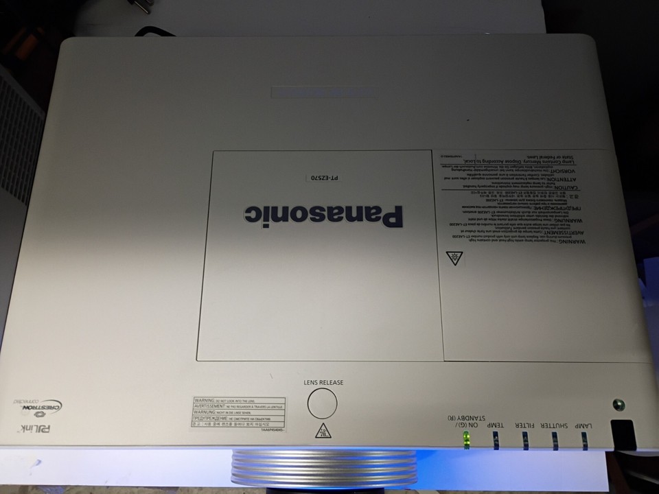 TESTED PANASONIC PT-EZ570 WUXGA FULL HD 5000 LUMENS, PROJECTOR W/ LNS ...